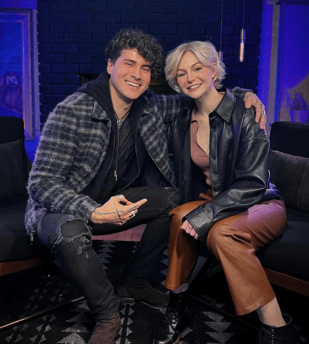 Kris Collins Biography (Tik-Tok Star) age, career, bf, family, net ...